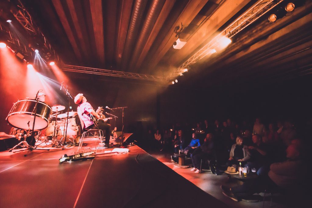 Konsertfoto: Busk, Eriksen & Sjøstrøm - Vulkan Arena